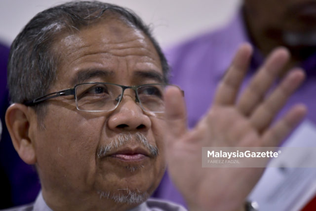Martabatkan Bahasa Melayu di universiti Martabatkan Bahasa Melayu di universiti